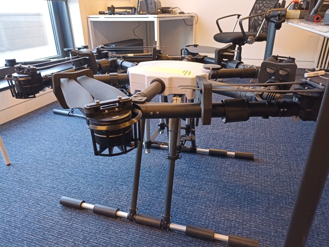 «Зможе літати в Крим»: інженери з Харкова створили бойові дрони за $20 000 (фото)