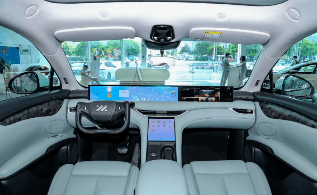 У Китаї представили стильний електрокросовер IM LS6 з великим запасом ходу