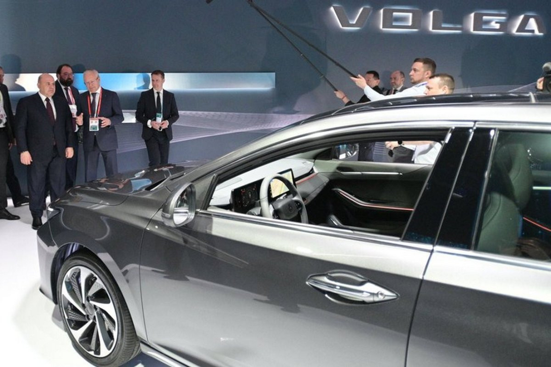 Знову за рибу гроші: нові моделі «Волги» виявилися доступними китайськими авто (фото)