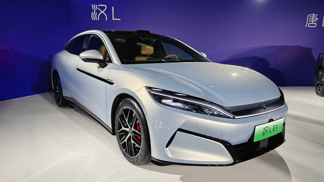 Електромобілі BYD Han L і Tang L потужністю 1000 сил представлено