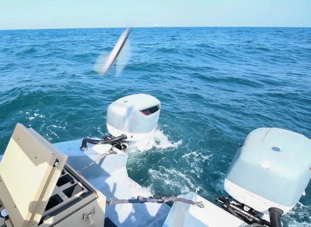 MARTAC T38 Devil Ray — беспилотник успешно поразил цели ракетами