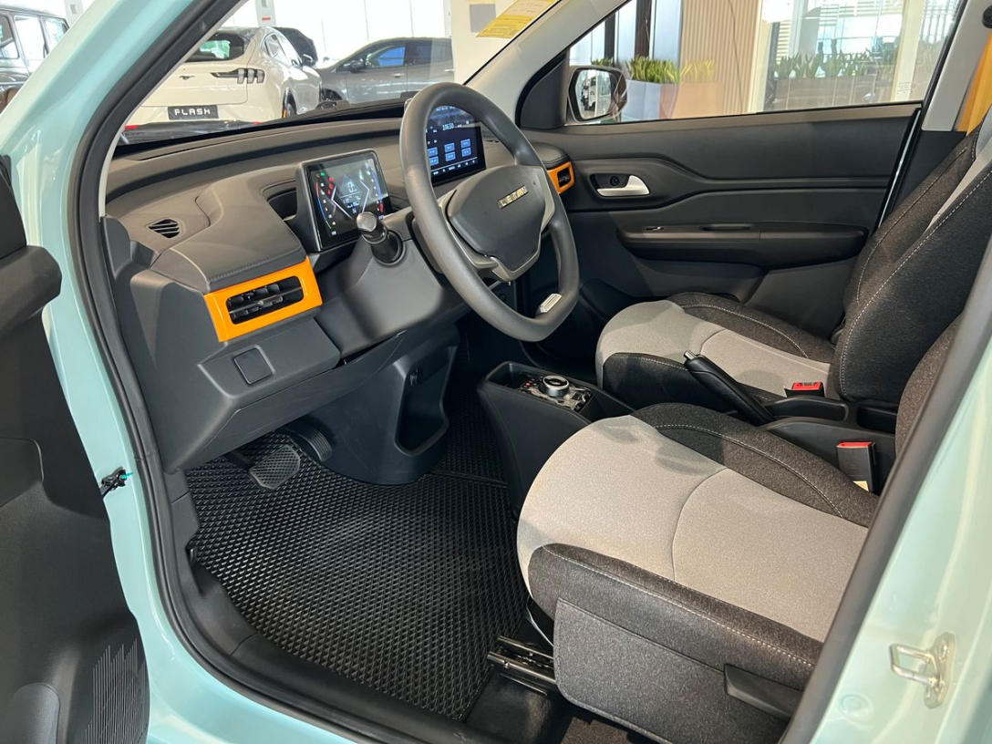 В Украине появился недорогой городской электромобиль за $9900 (фото)