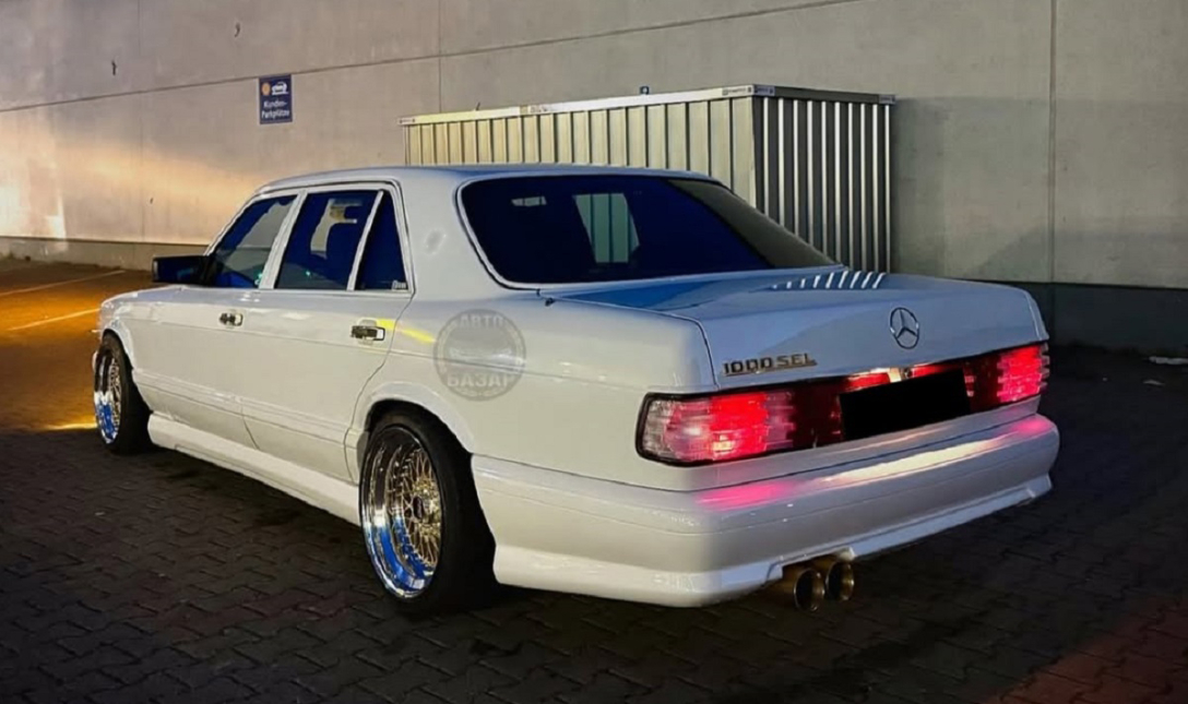 Mercedes W126 1000SEL 1988 року виставили на продаж в Україні