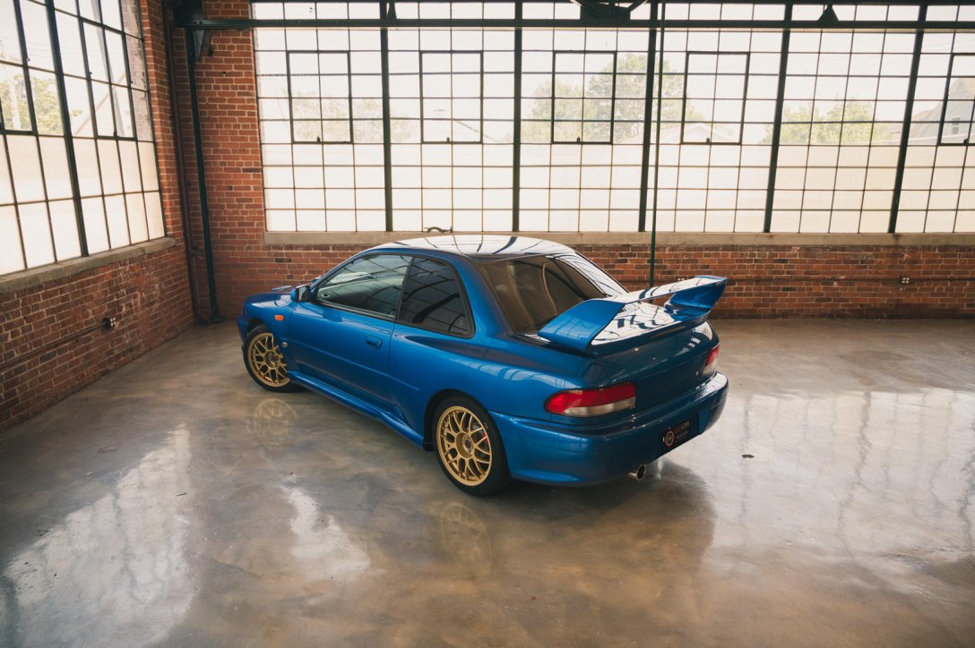 Прототип Subaru Impreza 22B STI виставили на аукціон