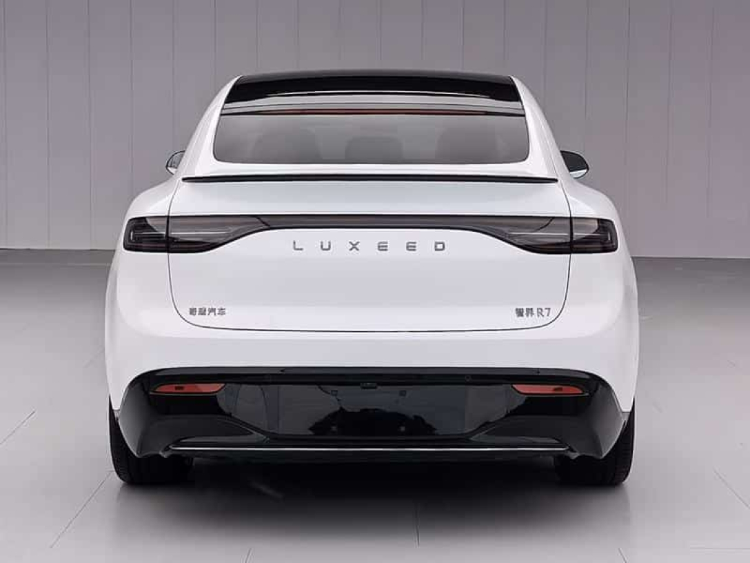 Электрокроссовер Luxeed R7 от Chery и Huawei представлен