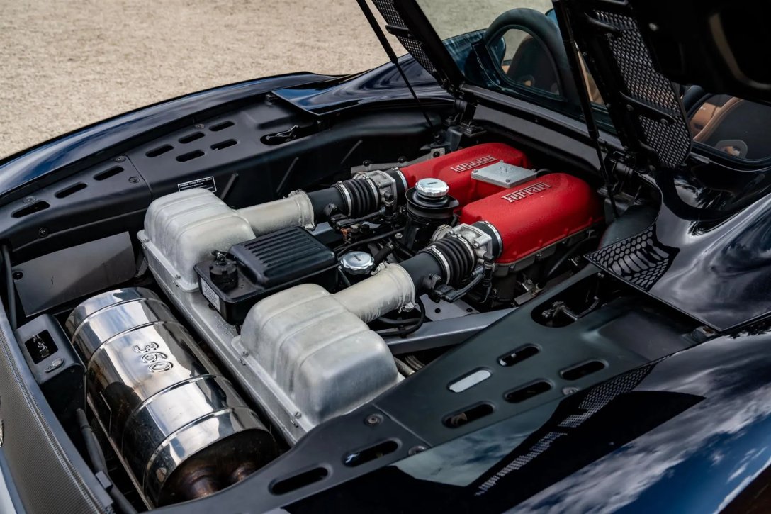 Ferrari 360 Spider Девіда Бекхема виставили на продаж