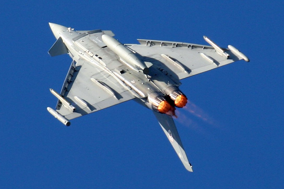 Винищувач Typhoon — літак отримає модернізовану систему DASS Praetorian