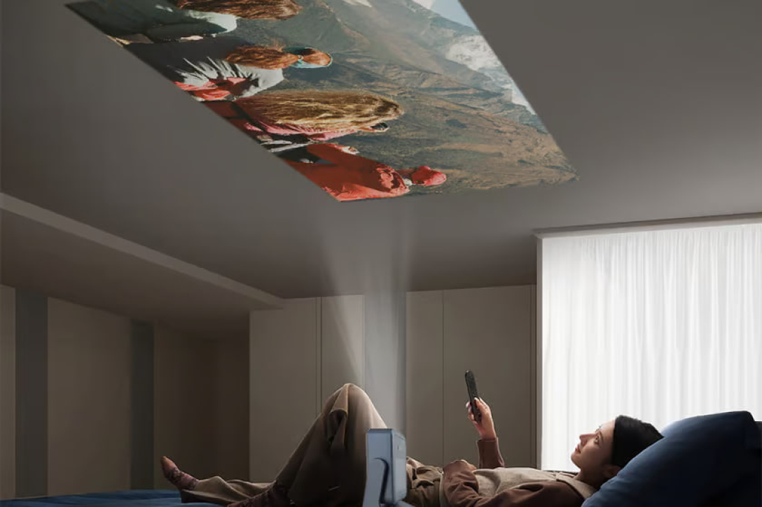 Похилий 4K-проектор Dongying A3 — характеристики та відео