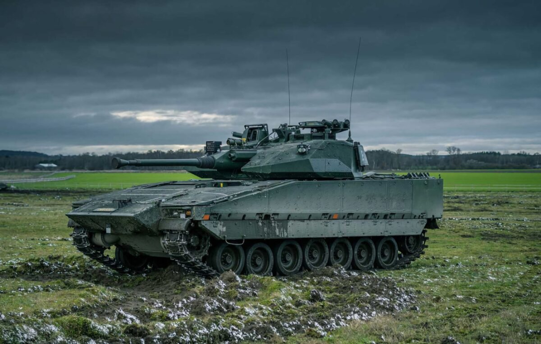 Под боком России: Литва вооружится новейшими танками Leopard 2A8 и БМП CV90 (фото)