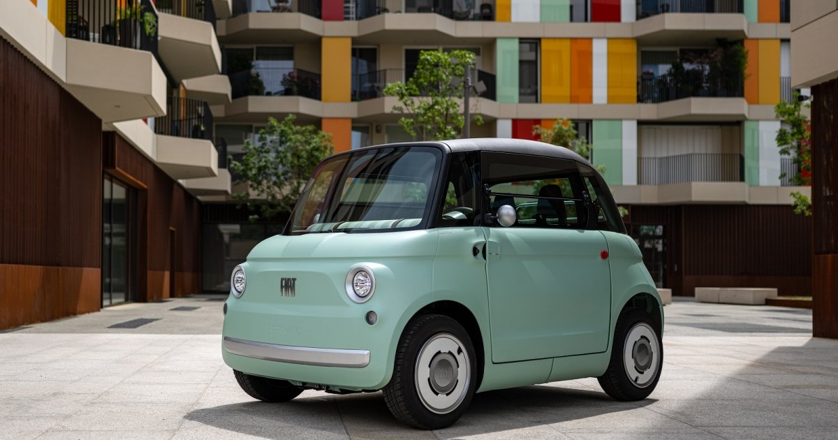 Італійська поліція арештувала понад 100 новеньких Fiat через маленький ...
