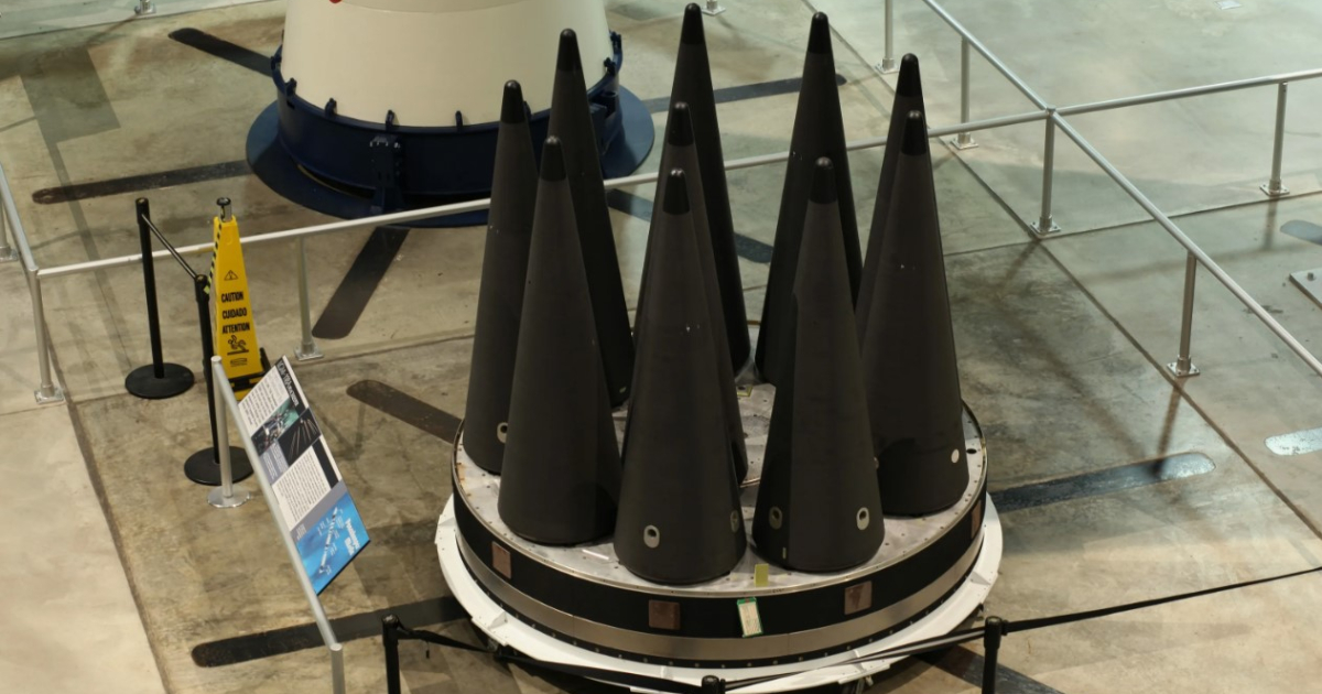 В США испытывали новую боеголовку для ядерной межконтинентальной ракеты ...