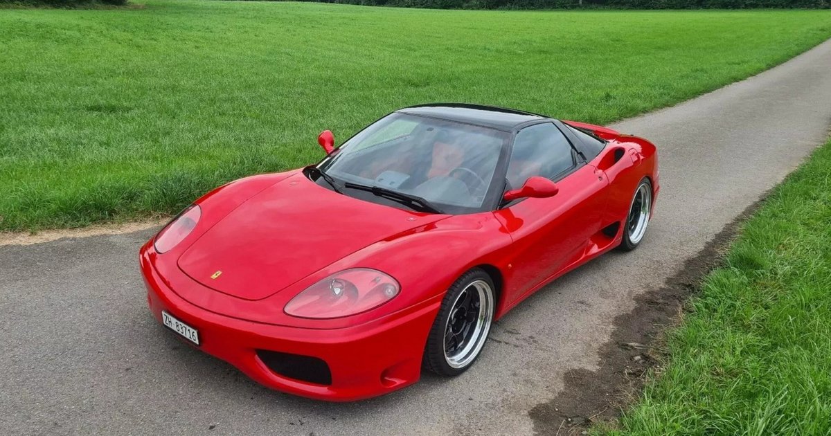 Суперкар Honda NSX скрестили с Ferrari 360 Modena