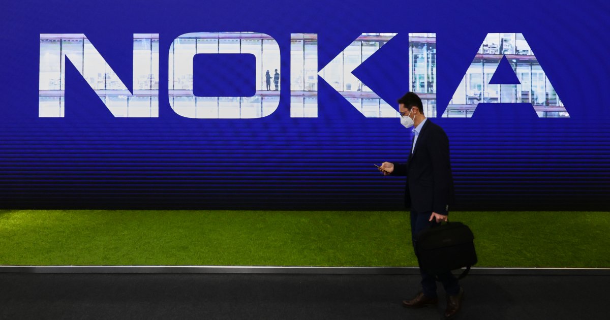 Nokia заявила про вихід із Росії, але хоче підтримувати зв'язок у країні