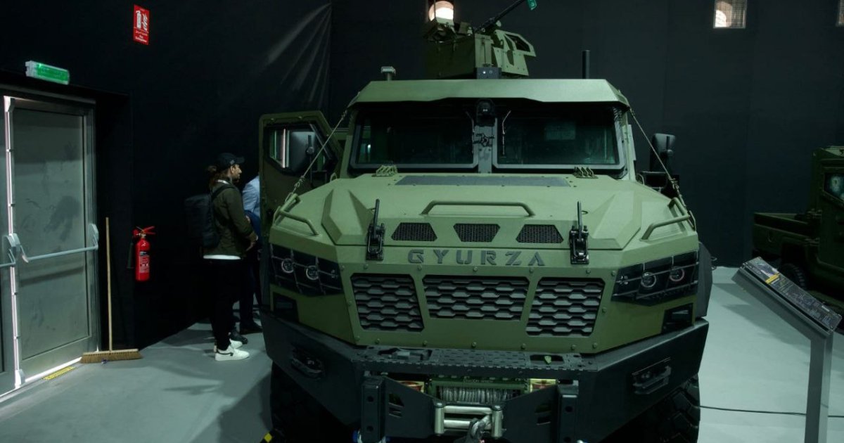 Украина представила новую бронемашину GYURZA-O2 — особенности техники — видео