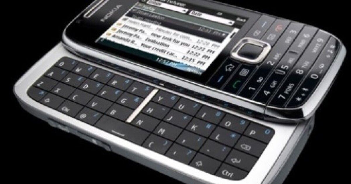 Nokia вдвое сократит модельный ряд смартфонов - ФОКУС