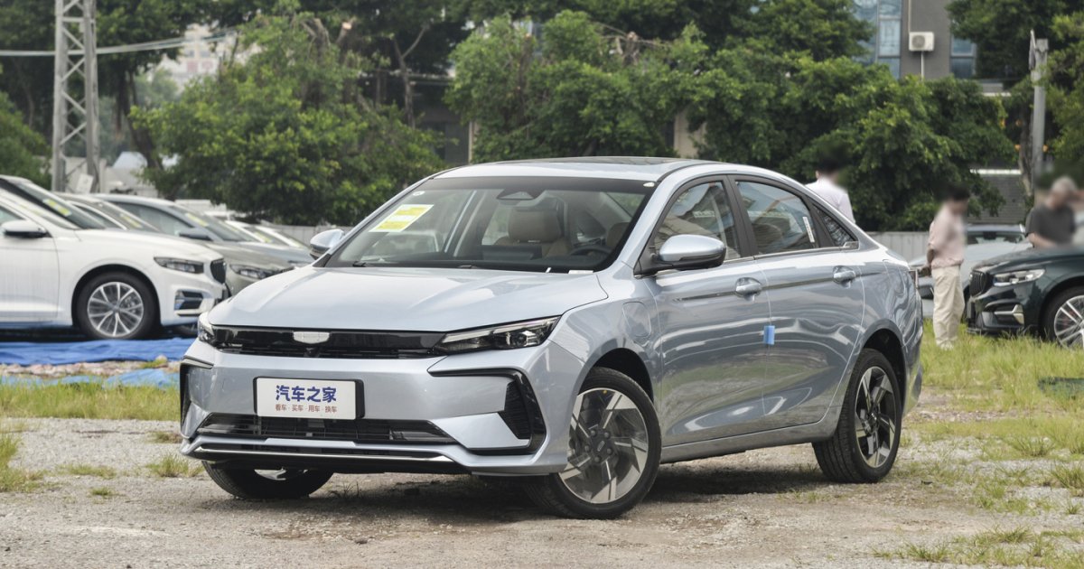 Новый Geely Emgrand 2024 презентован фото и подробности