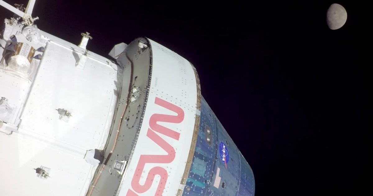 Місія Artemis 1. Космічний корабель Orion показав, як виглядає ...