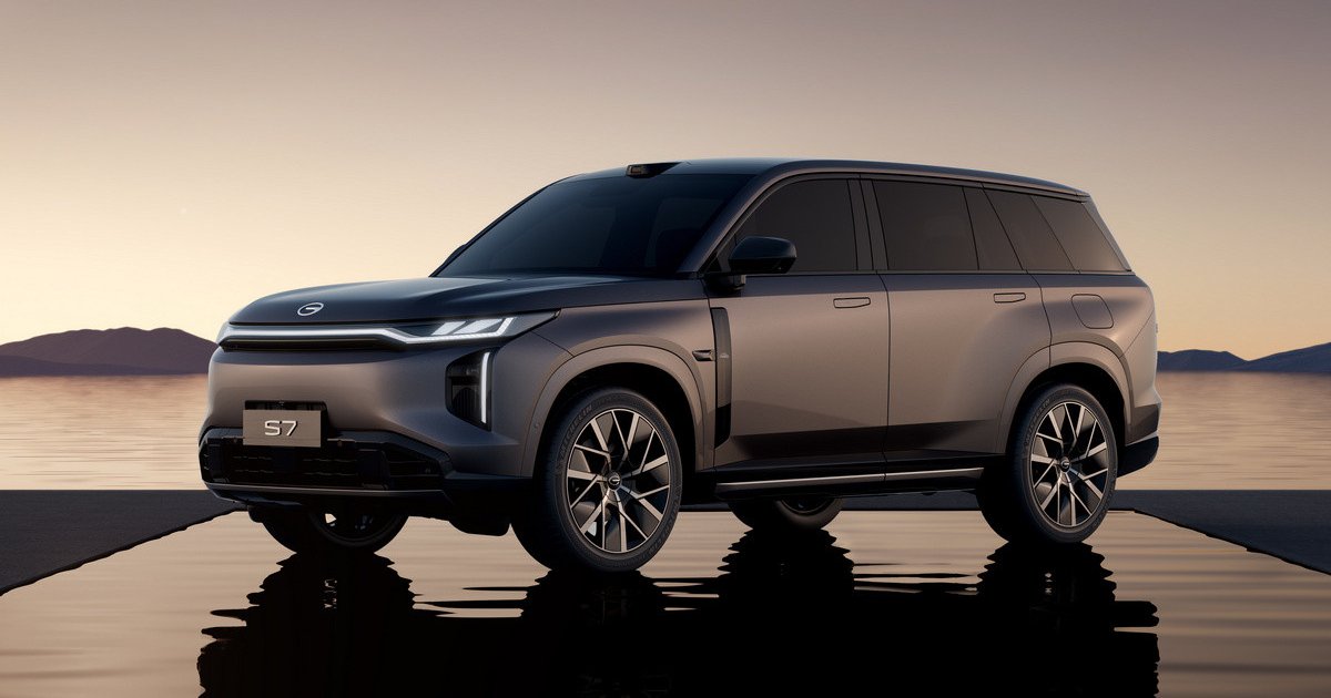 GAC Trumpchi S7 показали на официальных фото